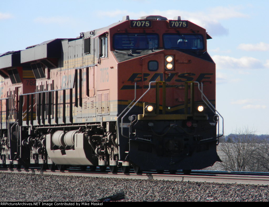 BNSF 7075